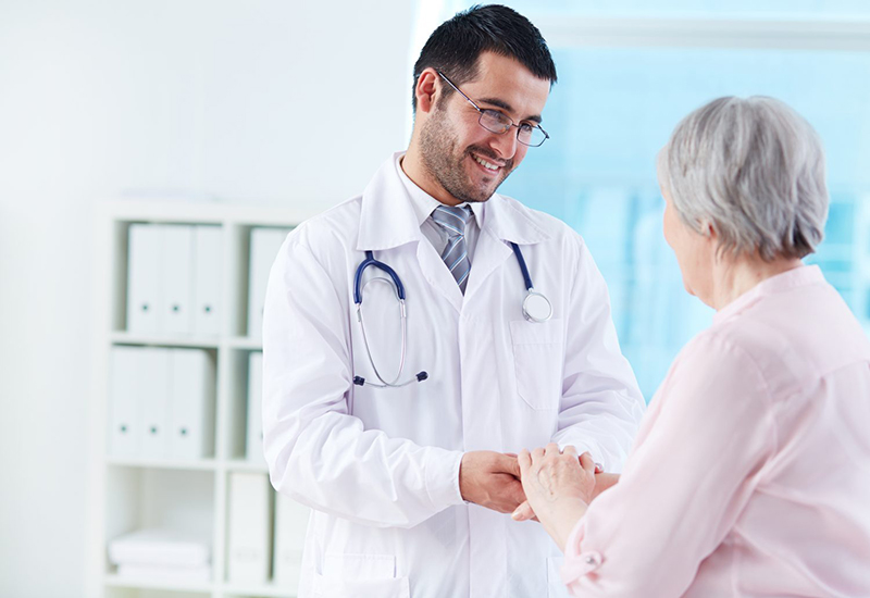Chequeo médico antes de la vuelta a la rutina laboral